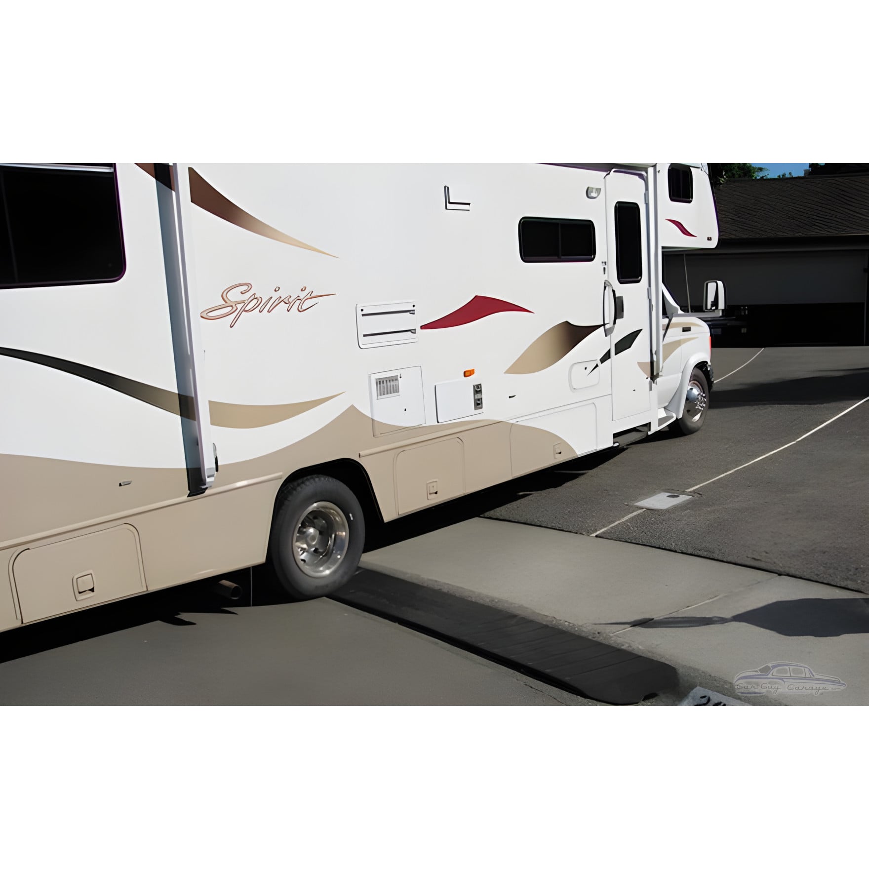 Durable Driveway Curb Ramp - Easy Install, 25,000 lbs Capacity