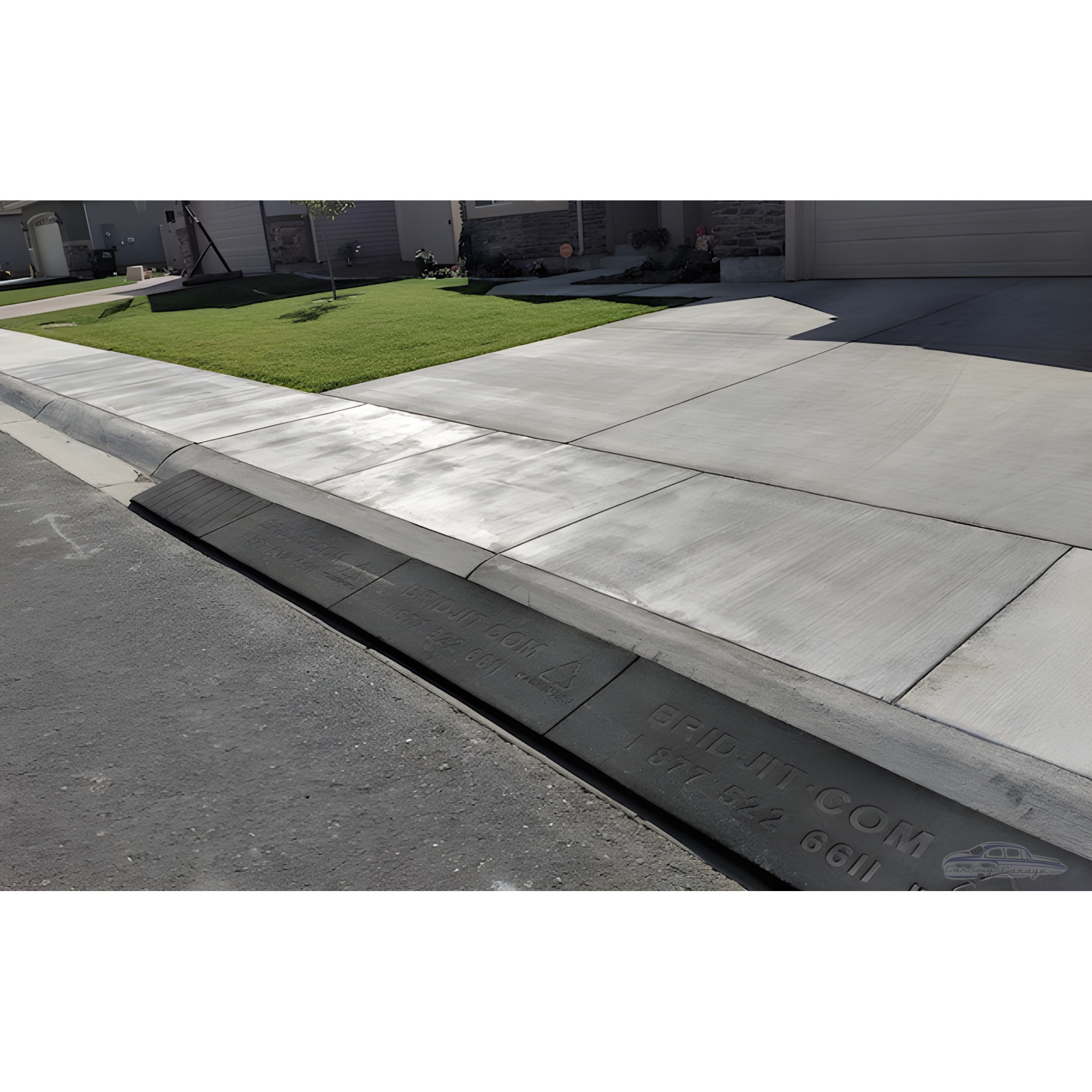 Durable Driveway Curb Ramp - Easy Install, 25,000 lbs Capacity
