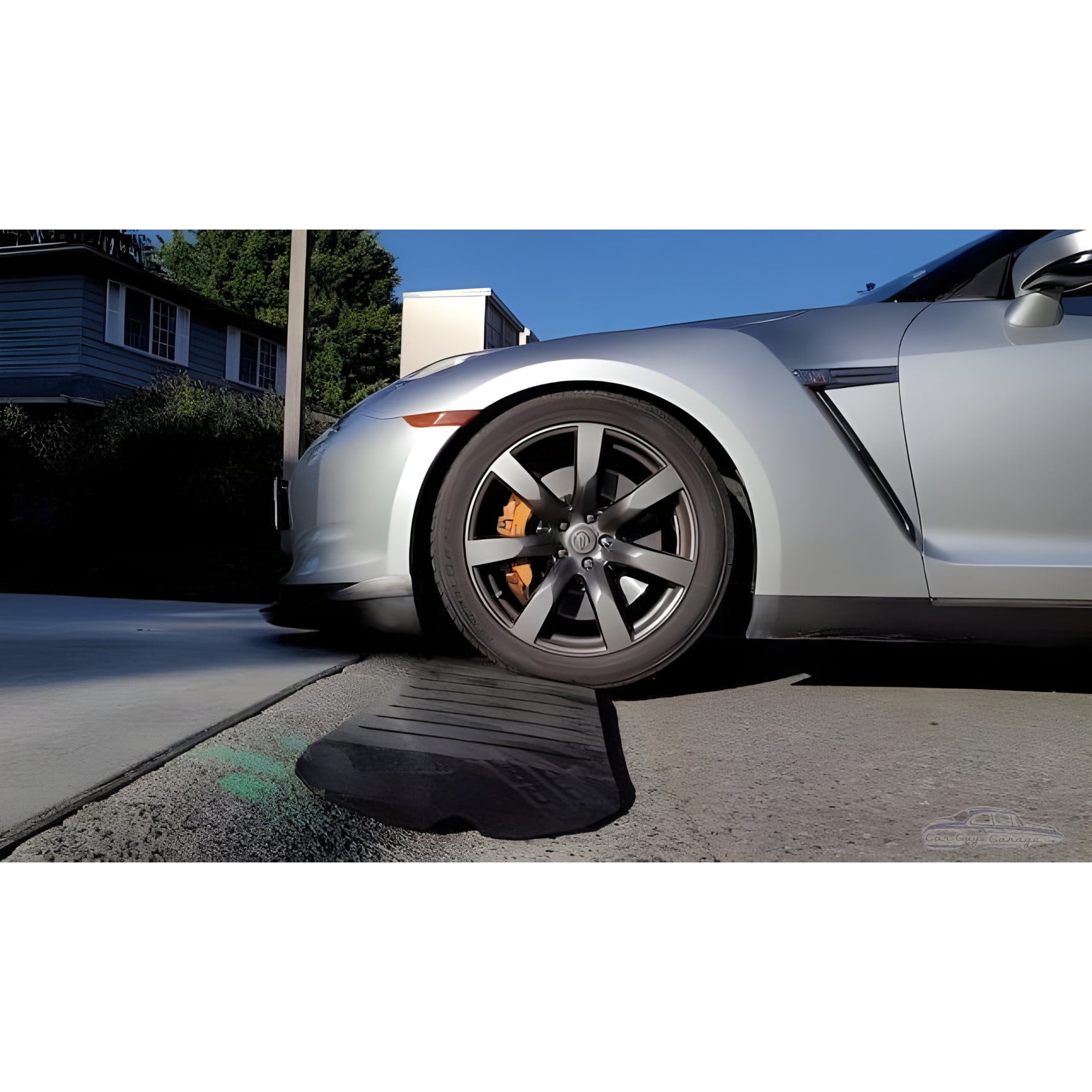 Durable Driveway Curb Ramp - Easy Install, 25,000 lbs Capacity