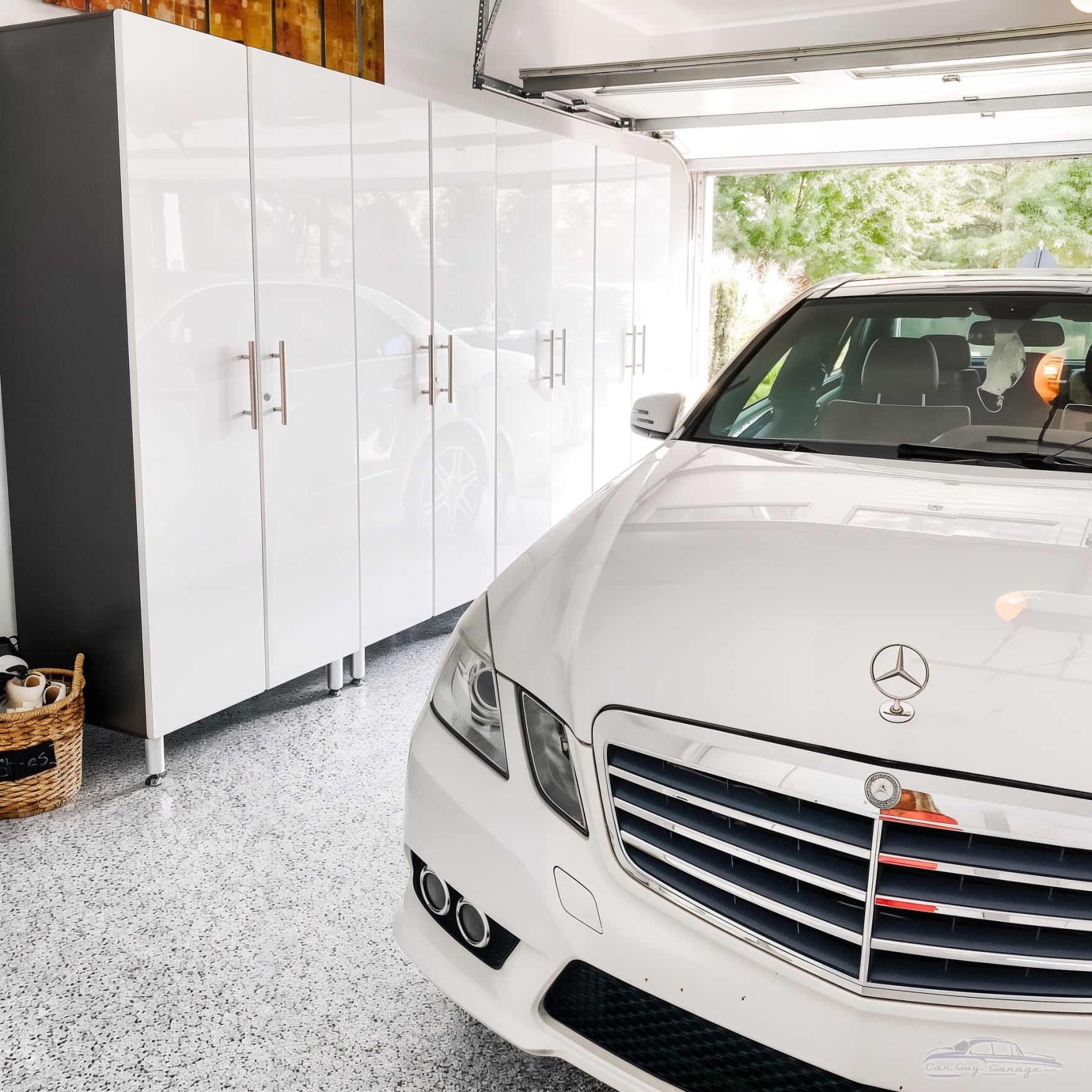 White Modular 4 Piece Closets - Elegant Garage Storage Solution