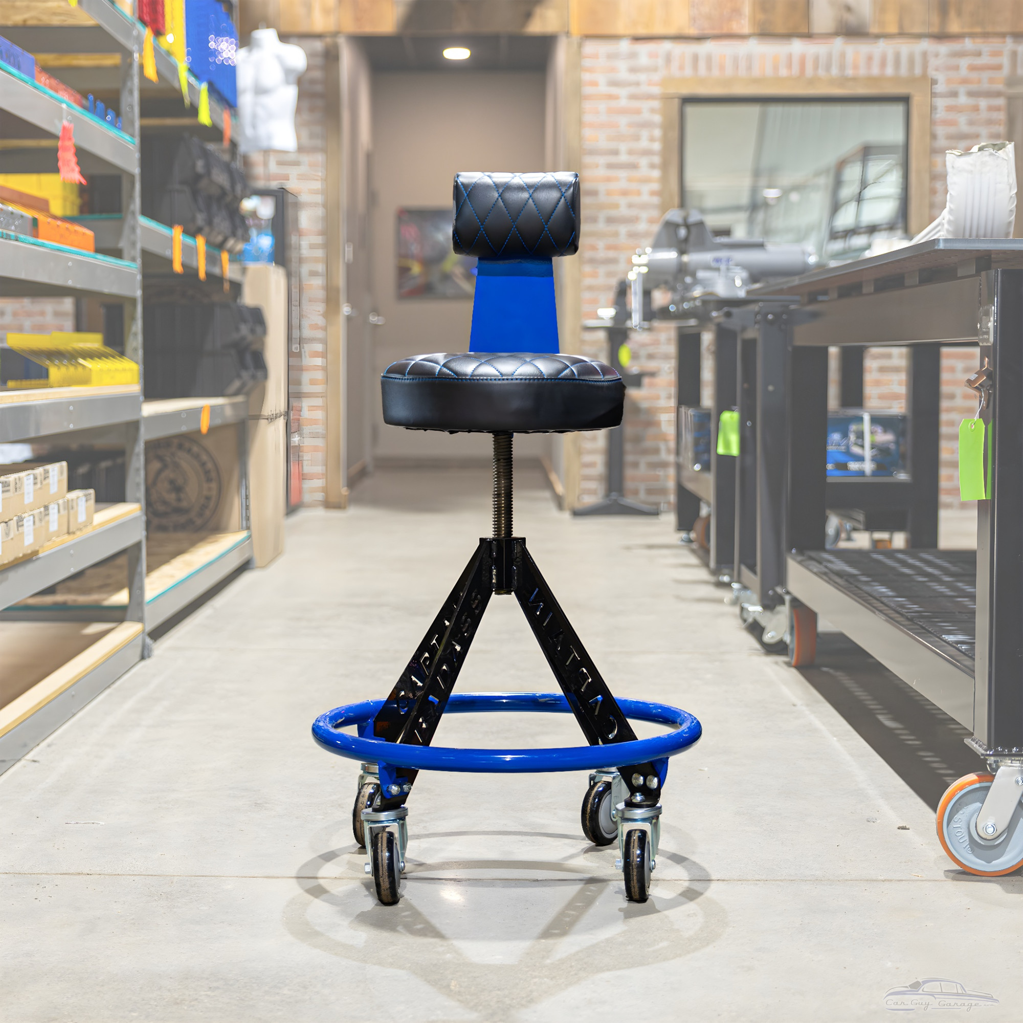 Steel Captain Stool - Adjustable, Sturdy, Diamond Stitching