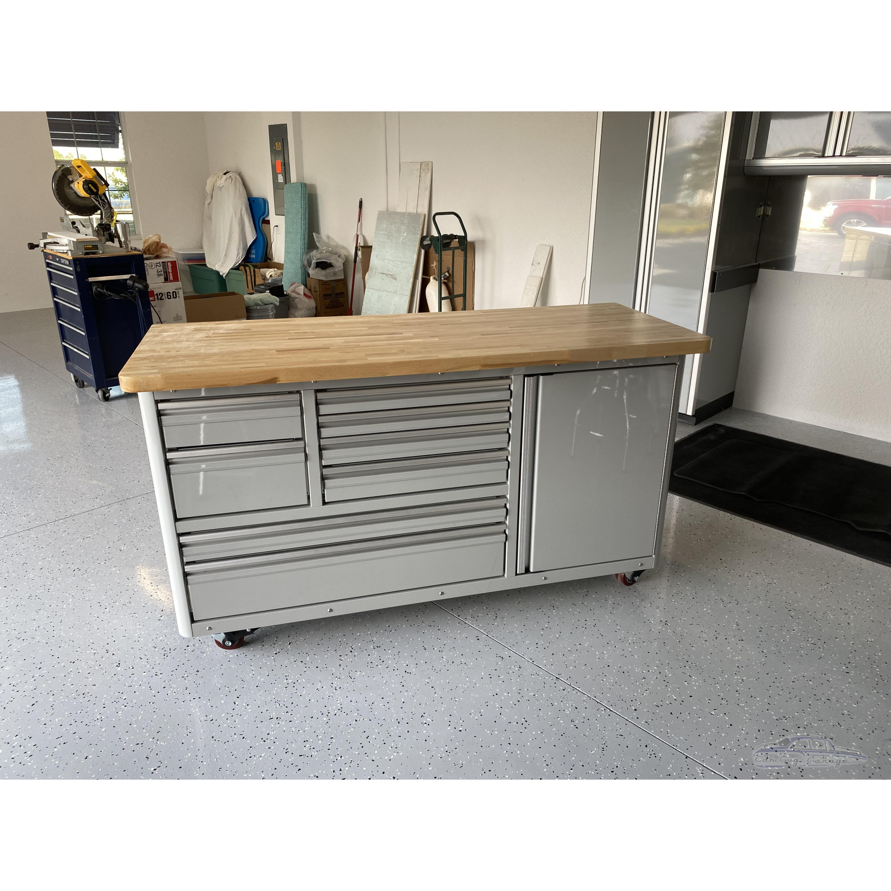 Custom Tool Box Workbench - 72" Wide, 250lb Drawers, Aluminum